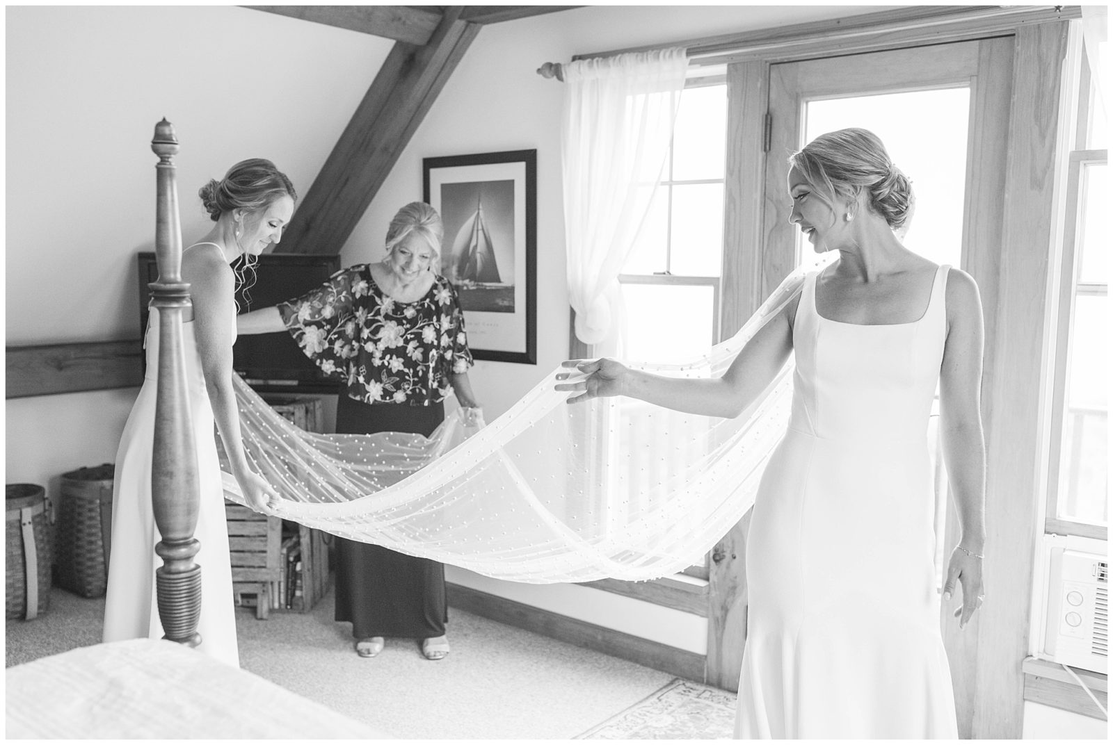 Spring House Hotel Wedding | New Shoreham, RI | Laura Klacik Photography